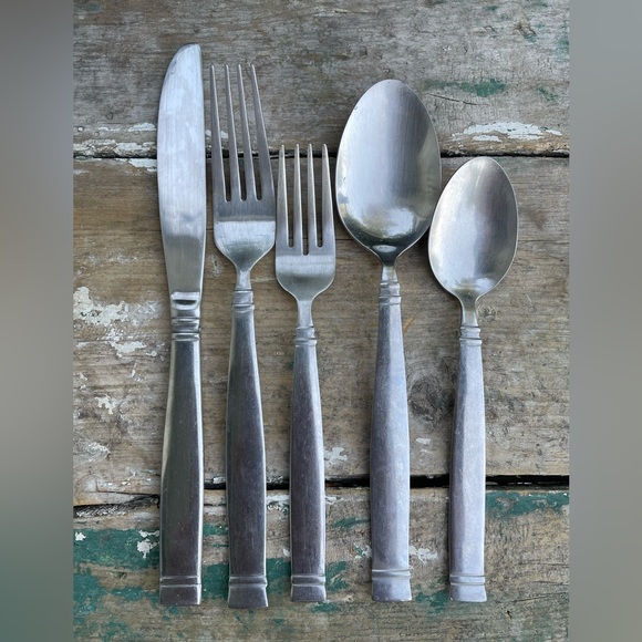 Cambridge | Dining | Cambridge Silver Flatware 5 Piece Place Setting ...